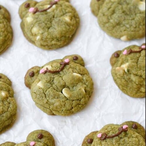 Frog-Shaped Matcha White Chocolate Cookies | Bites by Bianca