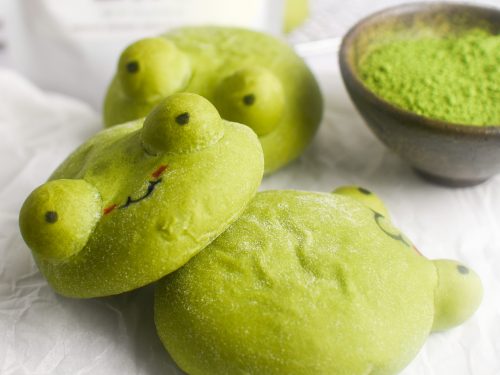 Baked Frog Matcha Cream Buns • Bites by Bianca