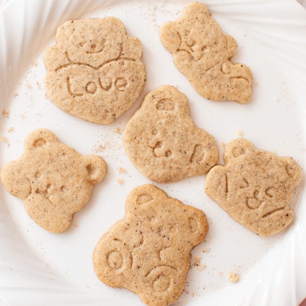 Cinnamon Brown Butter Shortbread Bears • Bites by Bianca