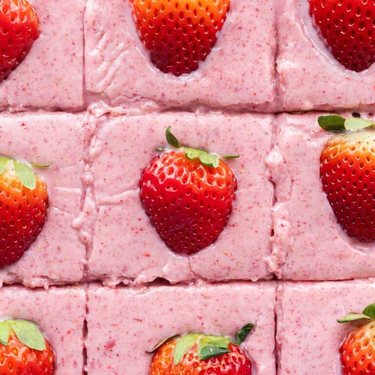 Matcha Mochi Brownies w/ Matcha Ganache • Bites by Bianca